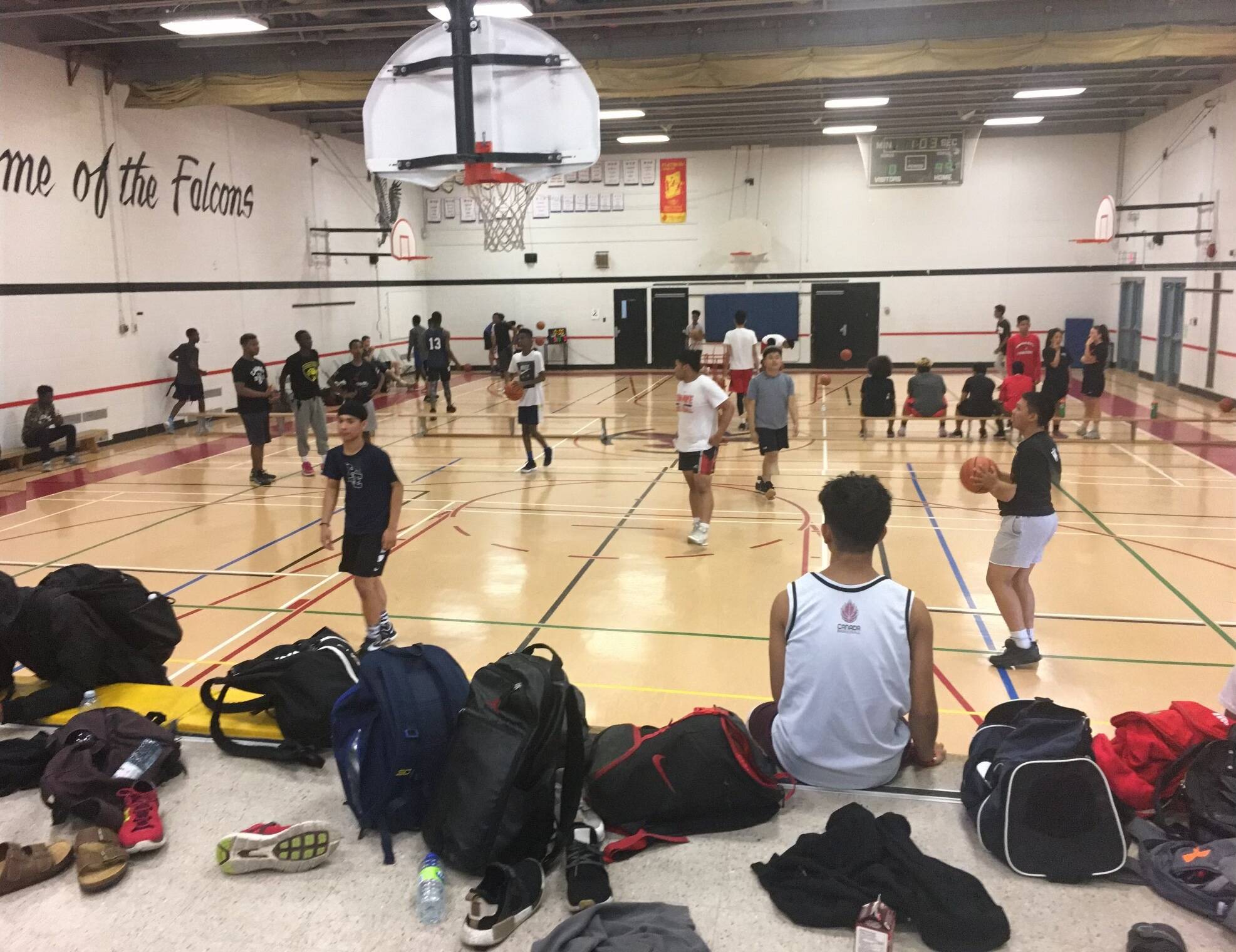 Youth basketball program breaks down barriers, opens door – Our Communities