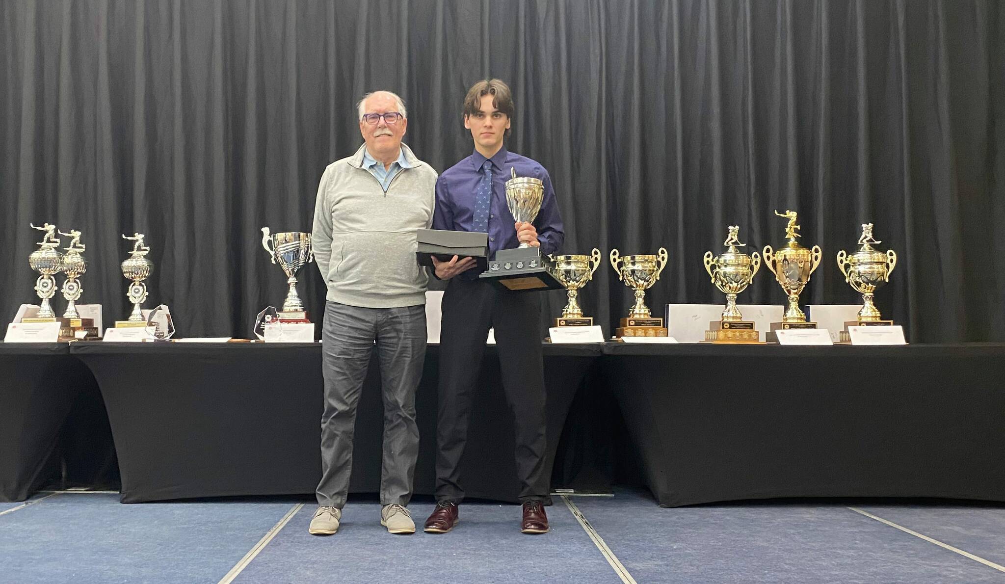 Hard work rewarded at Winnipeg High School Hockey League awards gala ...
