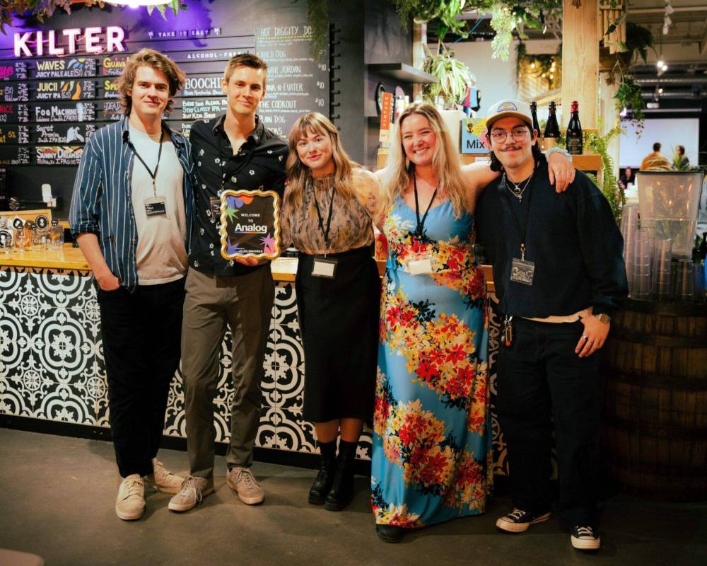 Getting face to face at Analog – Our Communities
