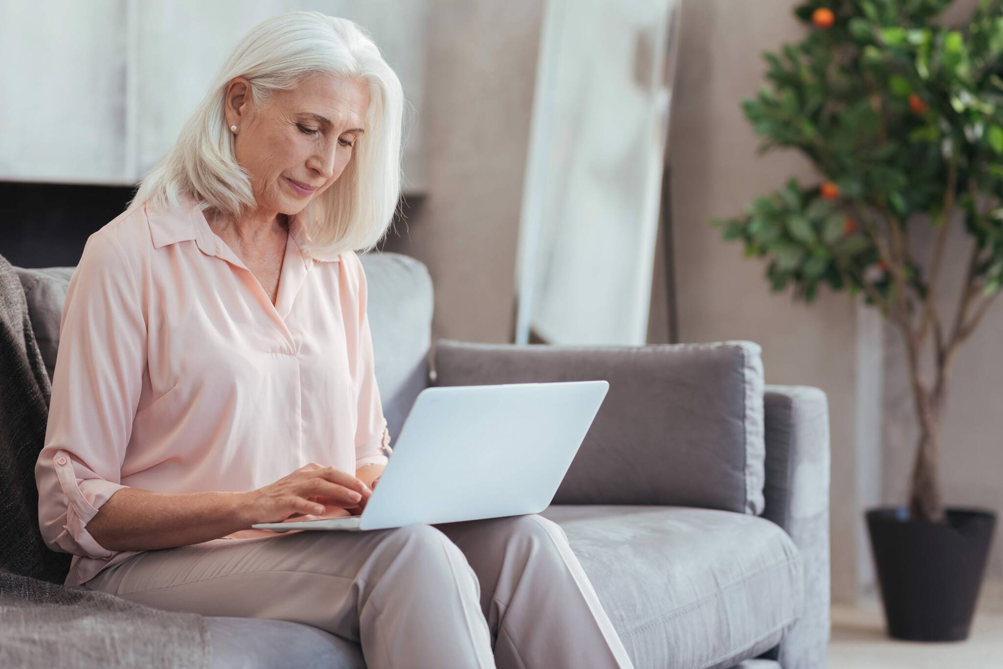 Planning for retirement as a single woman – Our Communities
