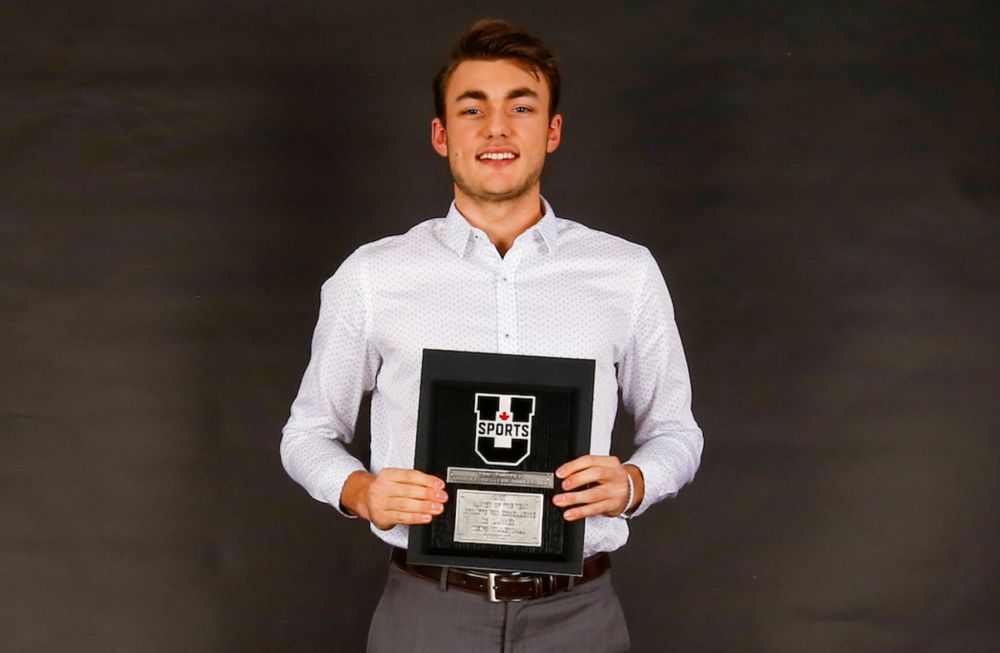 Loeppky named U SPORTS Player of the Year – The Carillon