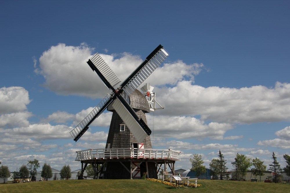 COLUMN: Village News – The windmill – The Carillon
