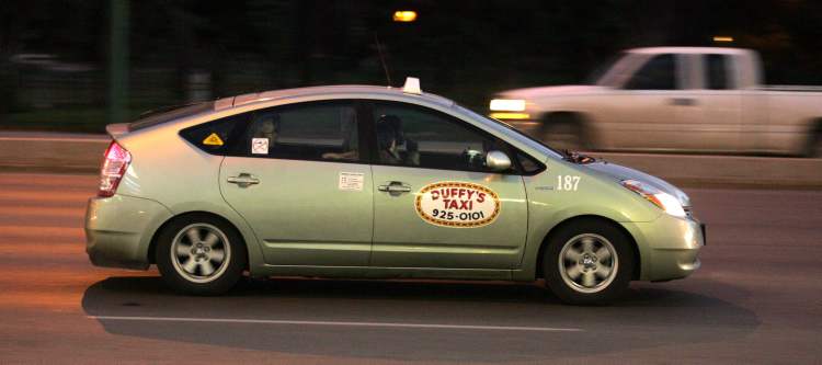 No disruption to weekend taxi service, says Unicity – Winnipeg Free Press