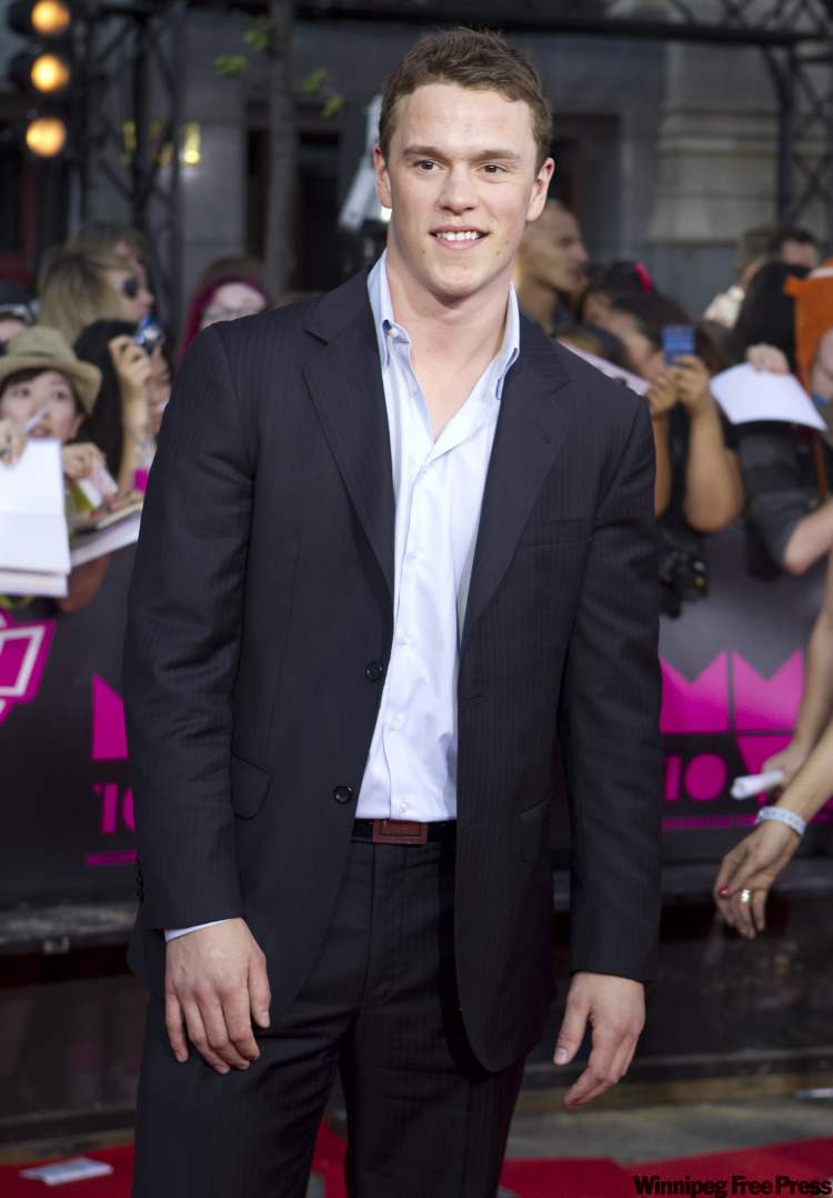 Province naming lake after Blackhawks captain Toews – Winnipeg Free Press