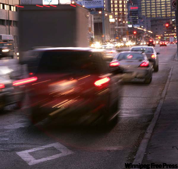 City may open diamond lanes to more users – Winnipeg Free Press