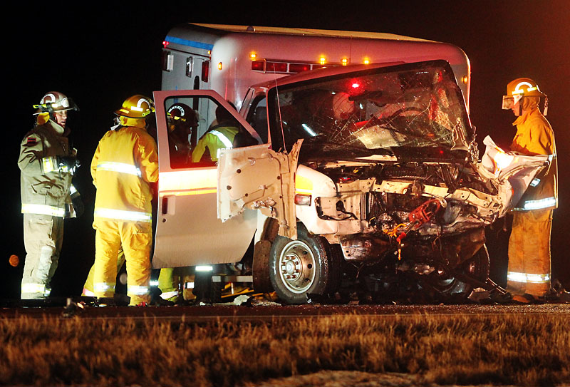 Driver killed in head-on crash with ambulance – Winnipeg Free Press