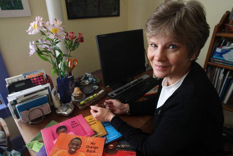 The African Libraries Lady – Winnipeg Free Press