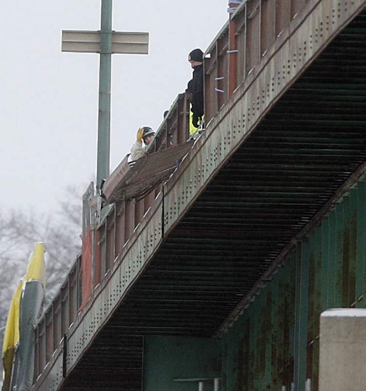 Victim’s family wonders about ‘poor’ guardrail – Winnipeg Free Press