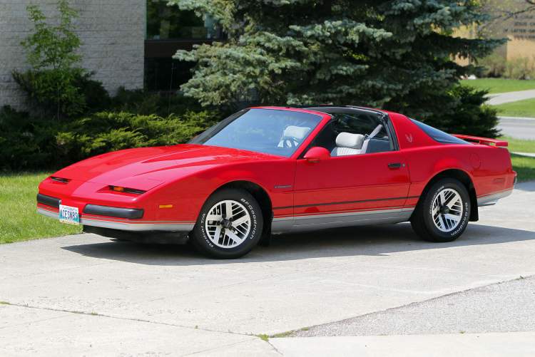 Firebird still soars – Winnipeg Free Press