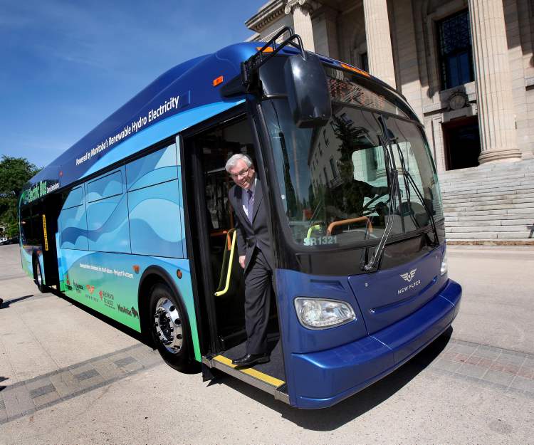 Selinger calls electric transit bus the future of public transport ...