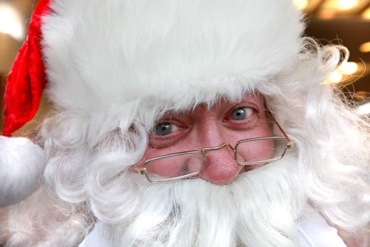 Olympic bronze medal winner Scott to be grand marshal for Santa Claus ...