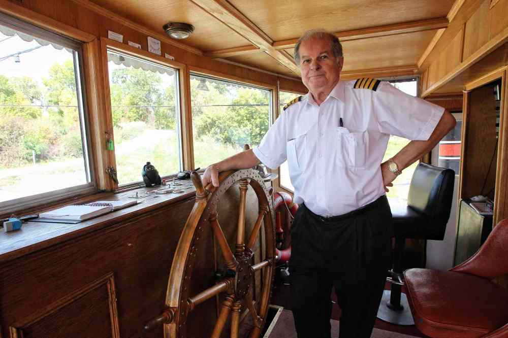 Paddlewheel owner’s journey is done – Winnipeg Free Press