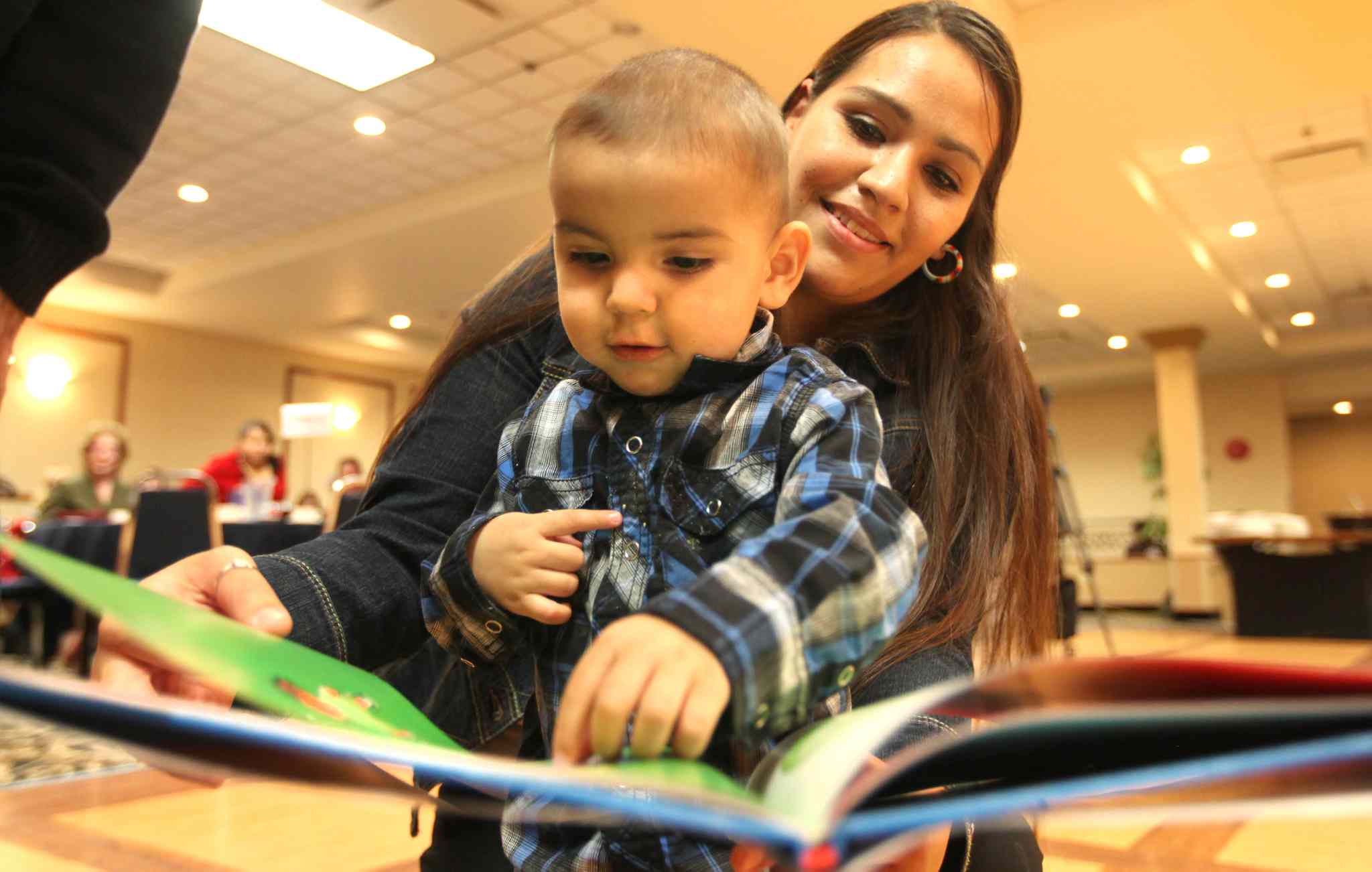 First Nations children to receive a book a month from Dolly’s ...