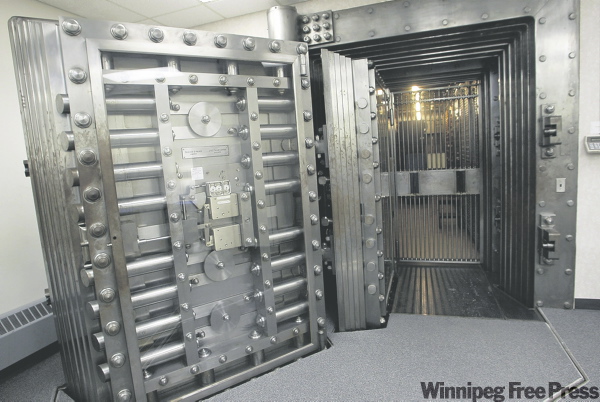 Hidden history: Old vault a hidden marvel – Winnipeg Free Press