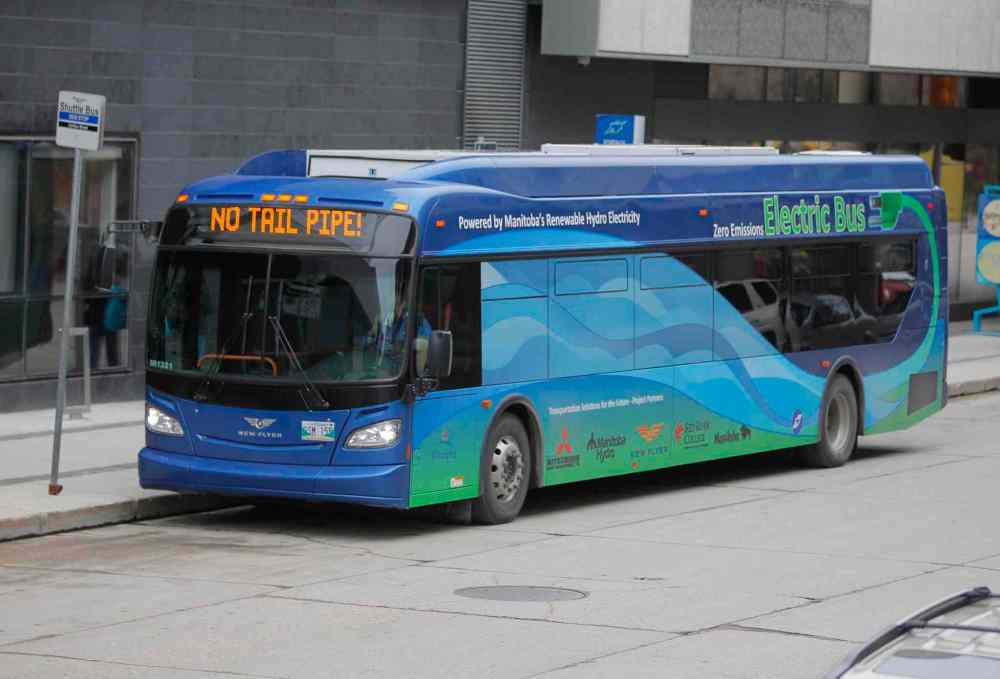 New Flyer to develop first North American-built 60-foot battery ...