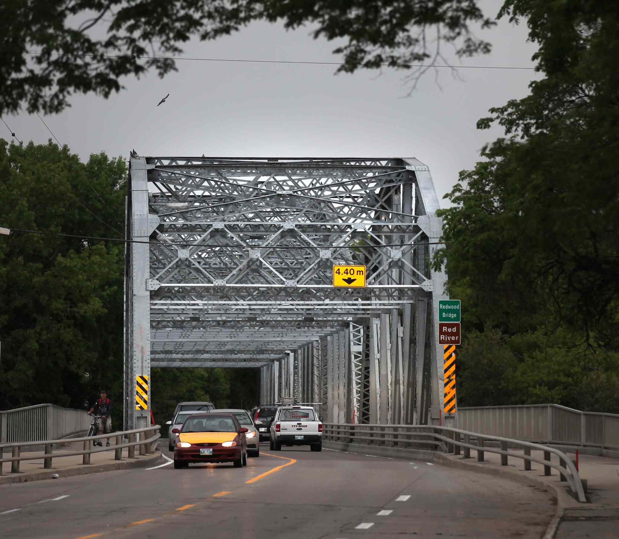 Redwood Bridge renamed – Winnipeg Free Press