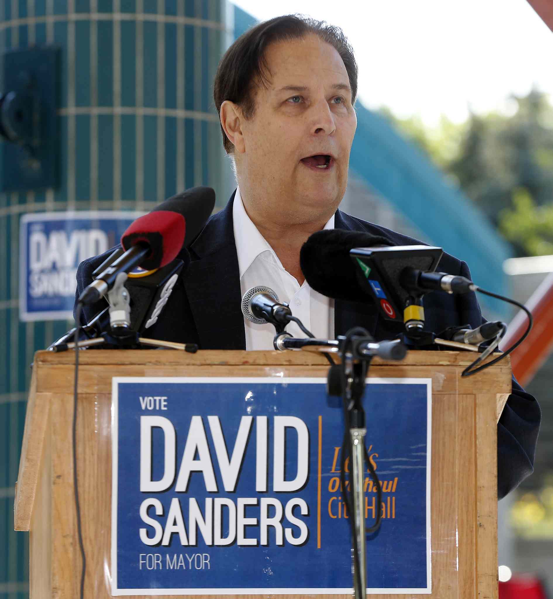 Sanders promises to ‘turn over all the rocks at city hall,’ engage ...