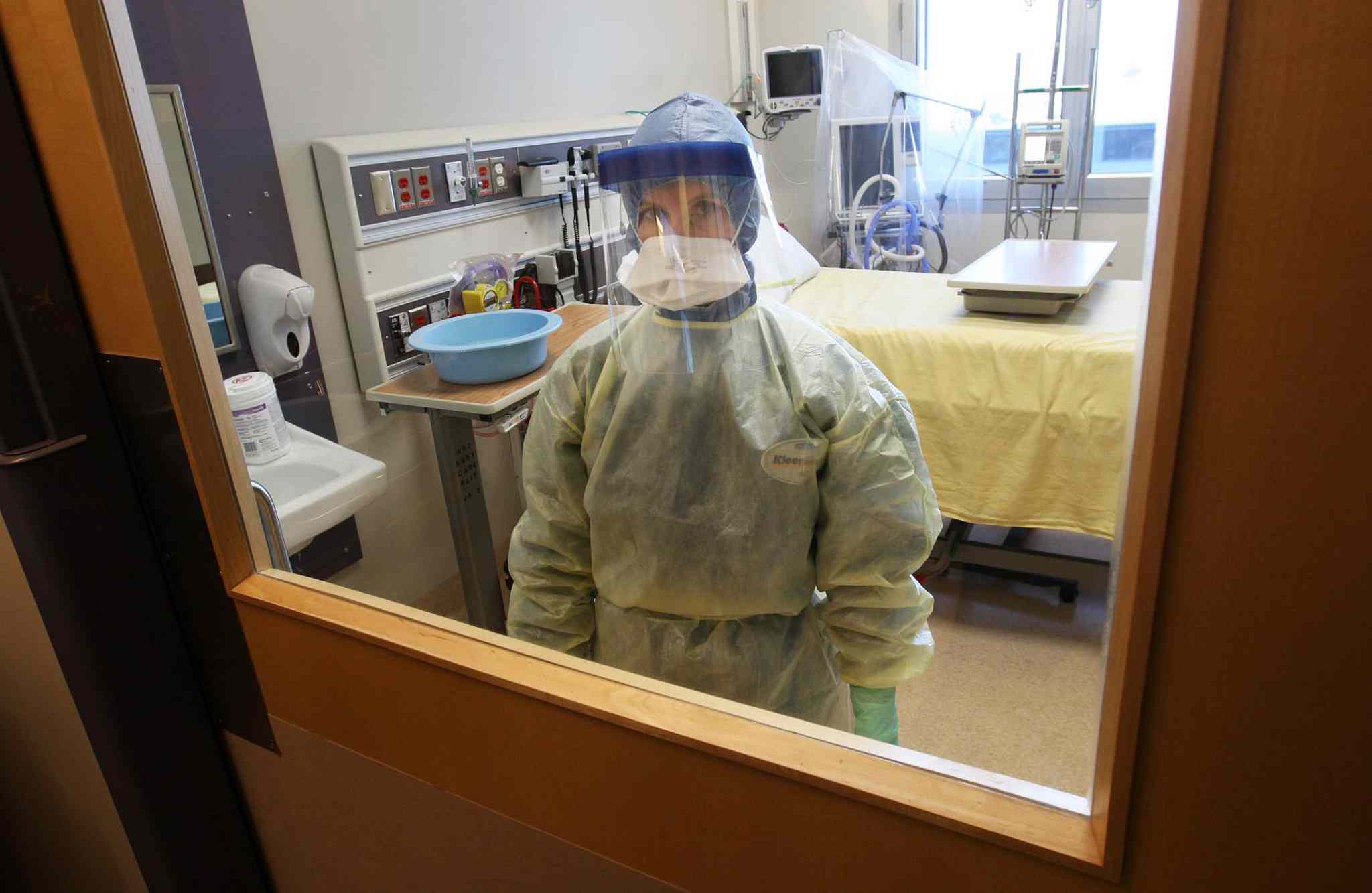 HSC sets aside 10 isolation rooms to deal with Ebola – Winnipeg Free Press