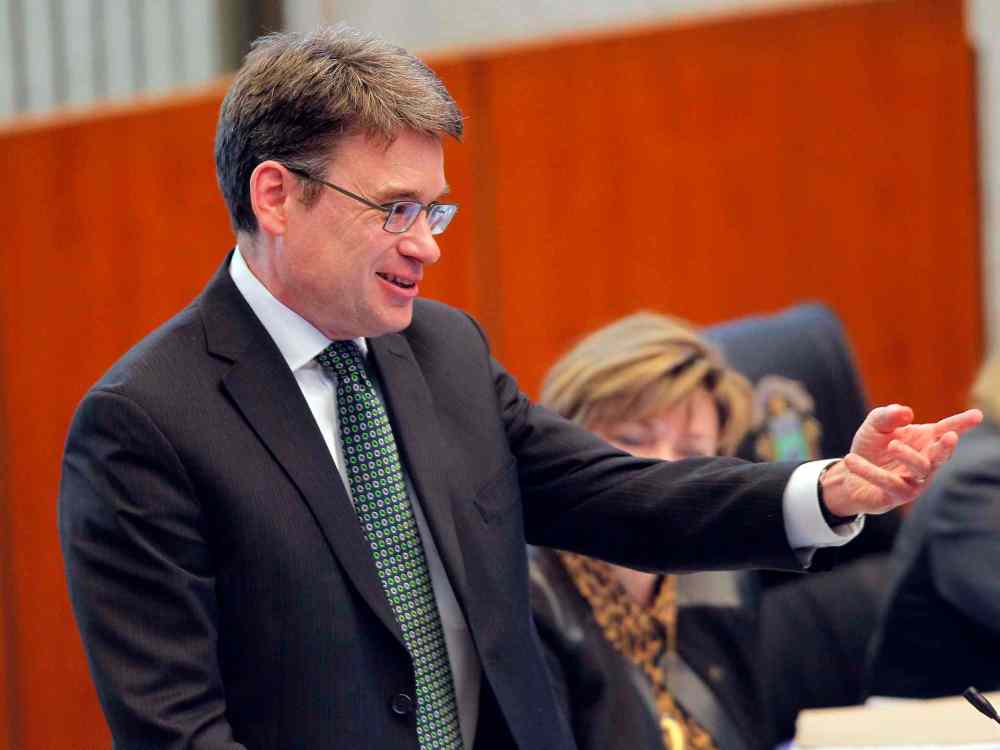 Mayes to be liaison for school divisions at city hall – Winnipeg Free Press