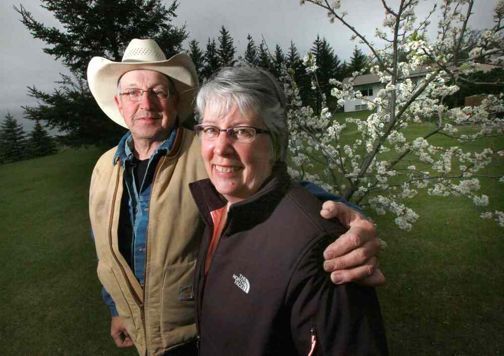 Couple’s fundraiser set to top $300K – Winnipeg Free Press