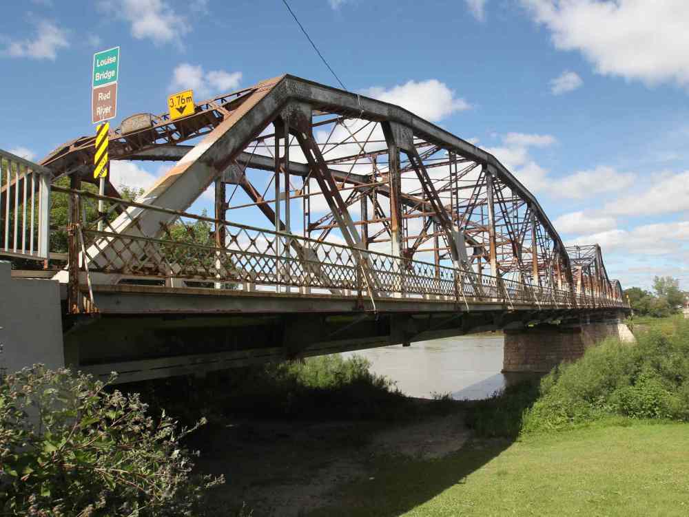 Derelict Louise Bridge languishes as politically friendly Waverley ...