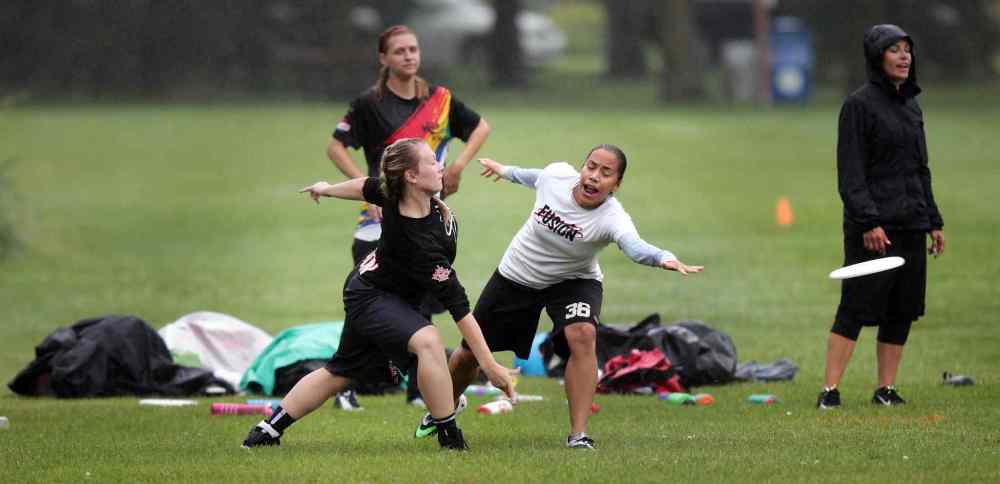 Ultimate frisbee championships in Winnipeg will feature 2,300 players ...