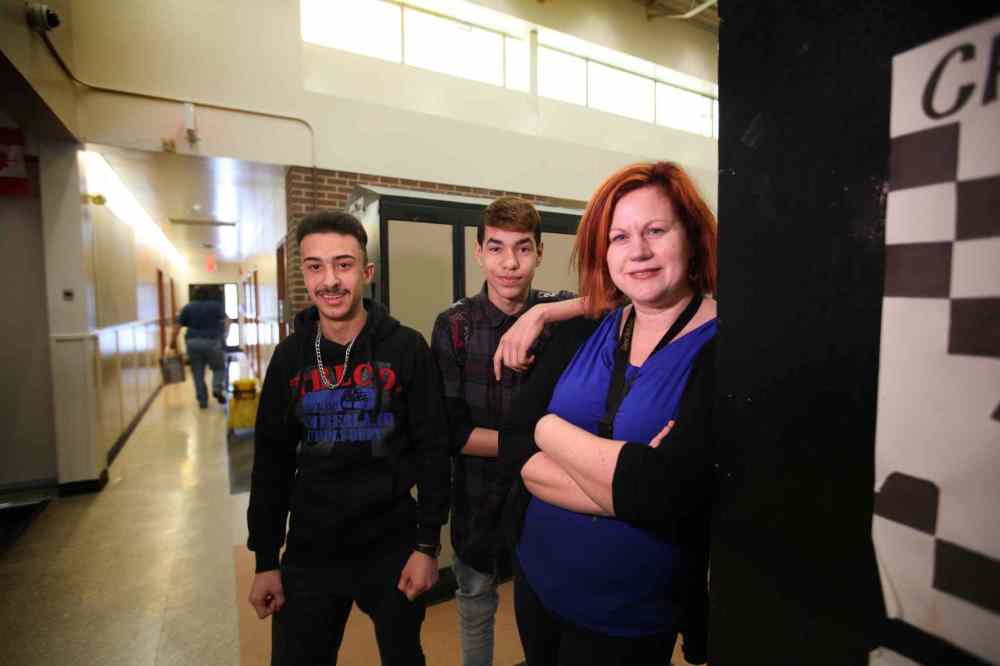 Student, staff at General Wolfe School welcome newcomers – Winnipeg ...