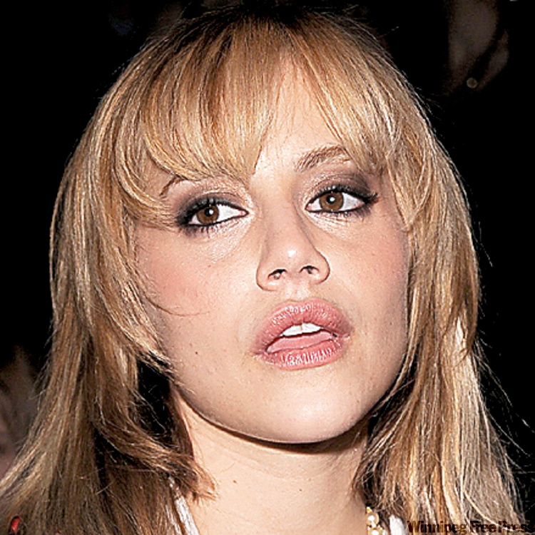 Coroner ‘furious’ over leak of Murphy report to TMZ – Winnipeg Free Press