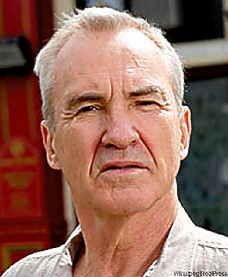 EastEnders turns 25 with a live ‘murder’ – Winnipeg Free Press