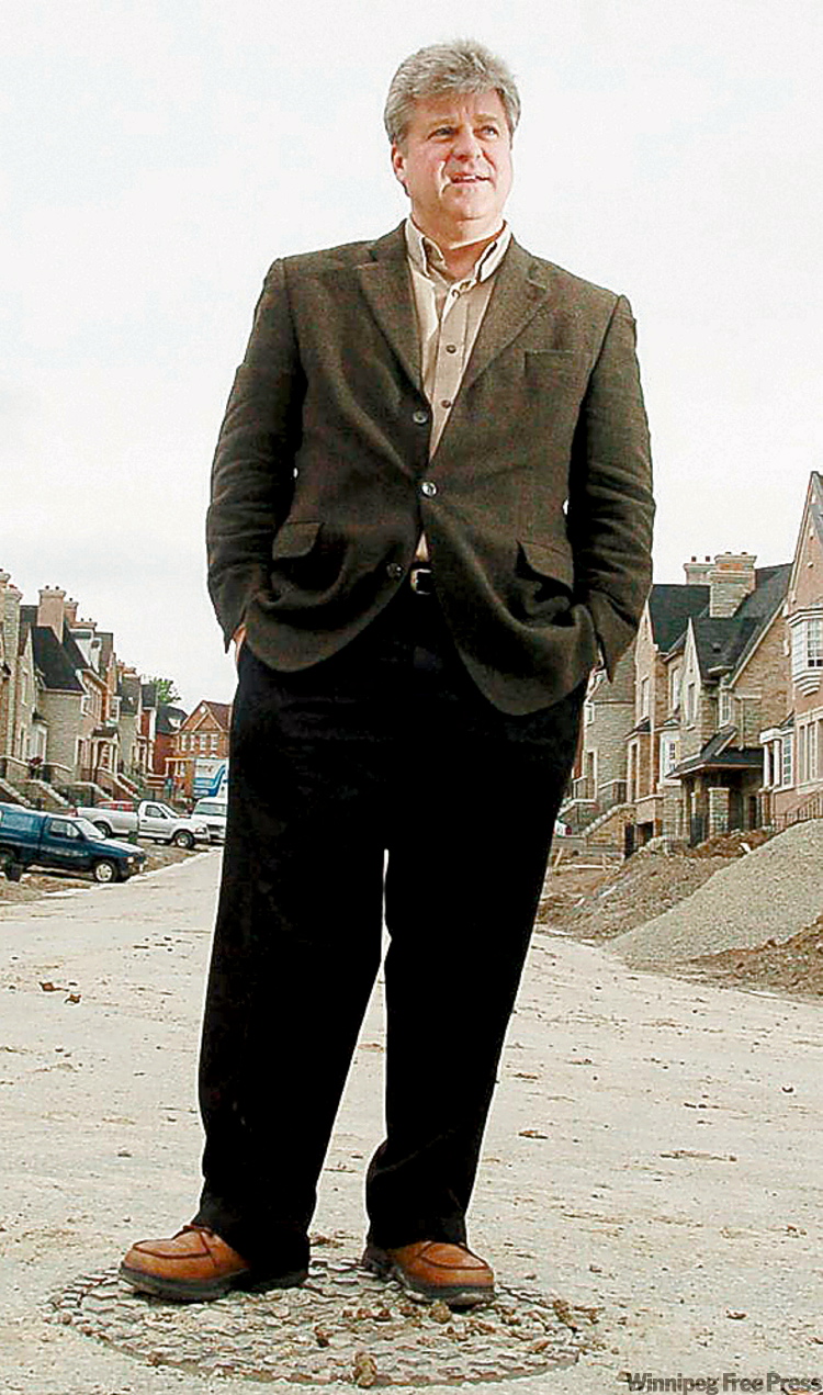 Thriller author Barclay crosses risky frontier – Winnipeg Free Press