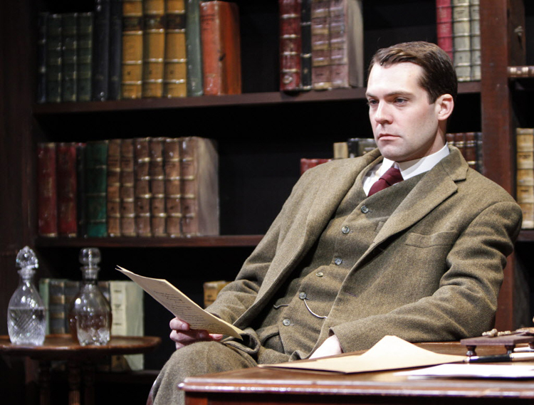 Daddy Long Legs premières at RMTC – Winnipeg Free Press