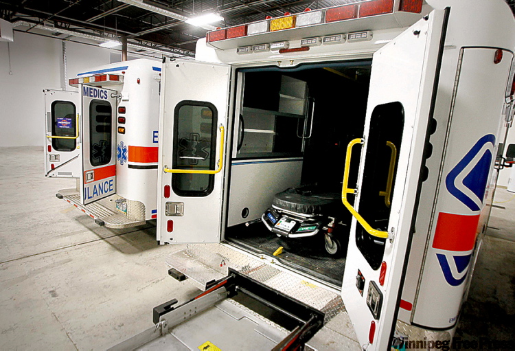 New ambulance gives lift to morbidly obese patients – Winnipeg Free Press