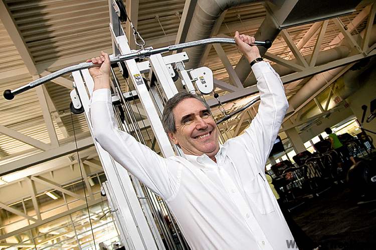 Leaders roll out election-style spiels – Winnipeg Free Press