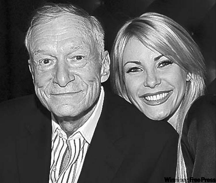 Hef promises girlfriend ‘wedding of her dreams’ – Winnipeg Free Press