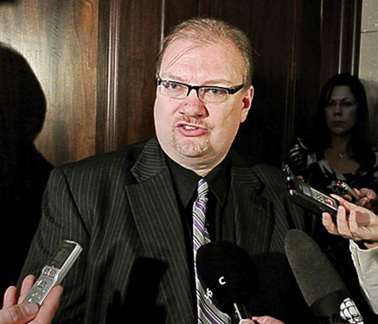 Goertzen introduces own bill against bullying – Winnipeg Free Press