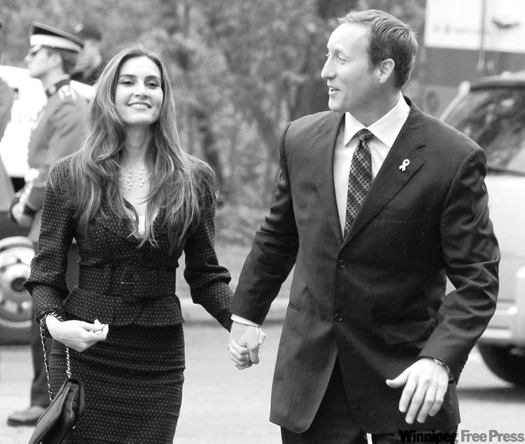 MacKay keeps nuptials secret – Winnipeg Free Press