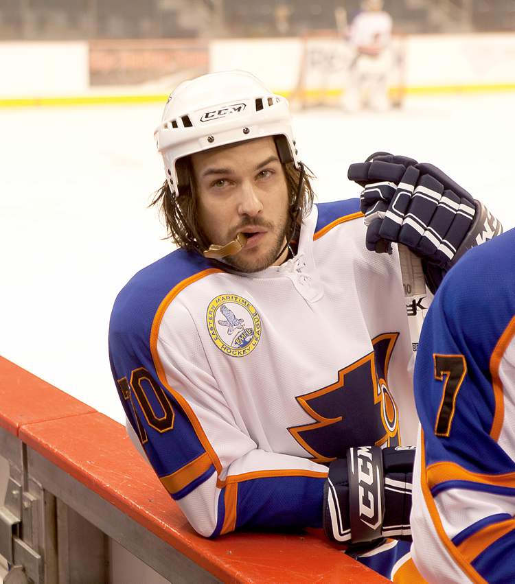 Goon actor Grondin says Winnipeg opened his eyes – Winnipeg Free Press