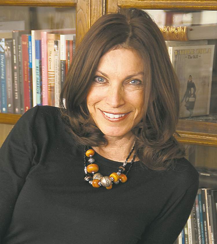 Holeman’s female protagonists take time growing into roles – Winnipeg ...