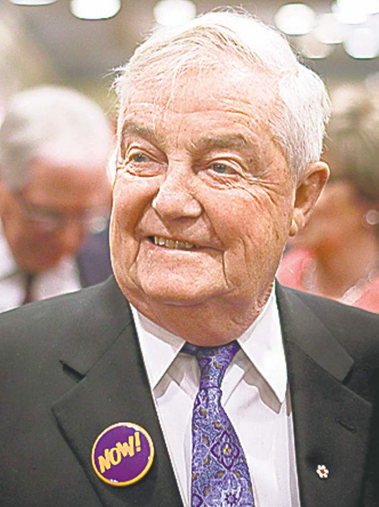Political tributes flow for Lougheed – Winnipeg Free Press