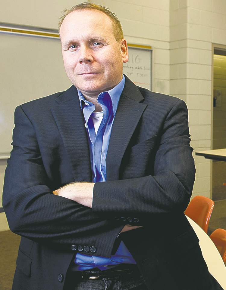 U of M educators study NHL impasse from differing perspective ...