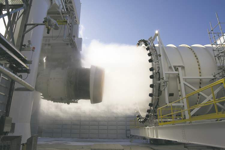 Engine-testing facility takes off – Winnipeg Free Press