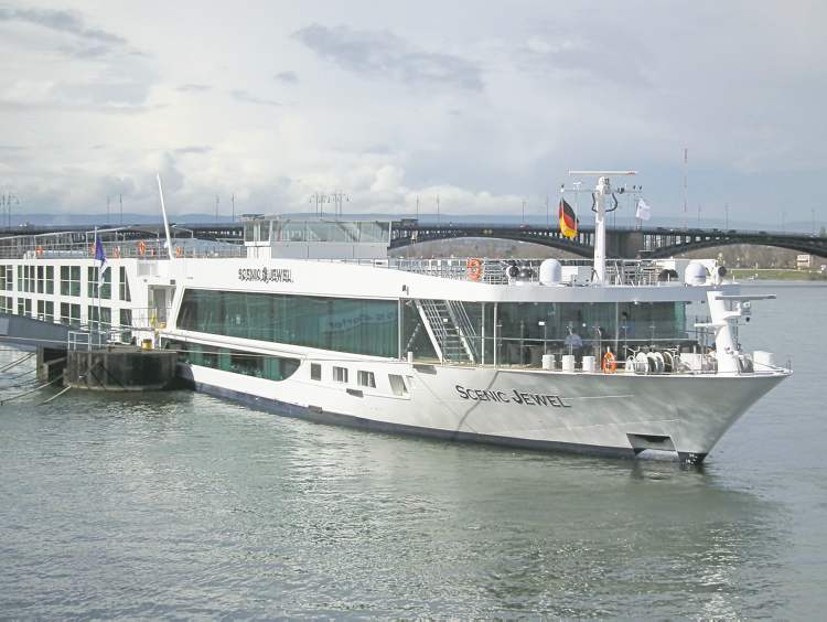 Scenic Tours has unique take on river cruises – Winnipeg Free Press