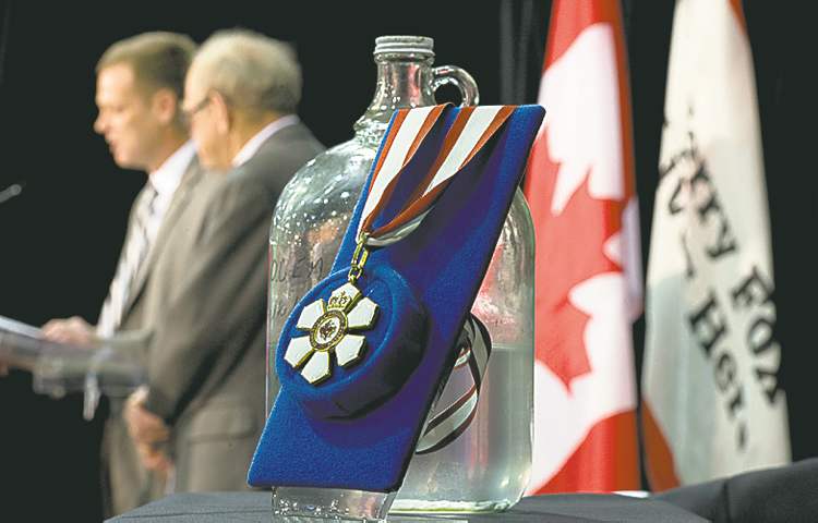 Quebec museum gets new Terry Fox collection – Winnipeg Free Press