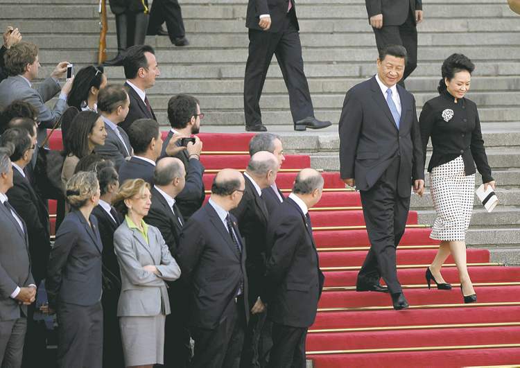 China’s first lady No. 1 in style – Winnipeg Free Press