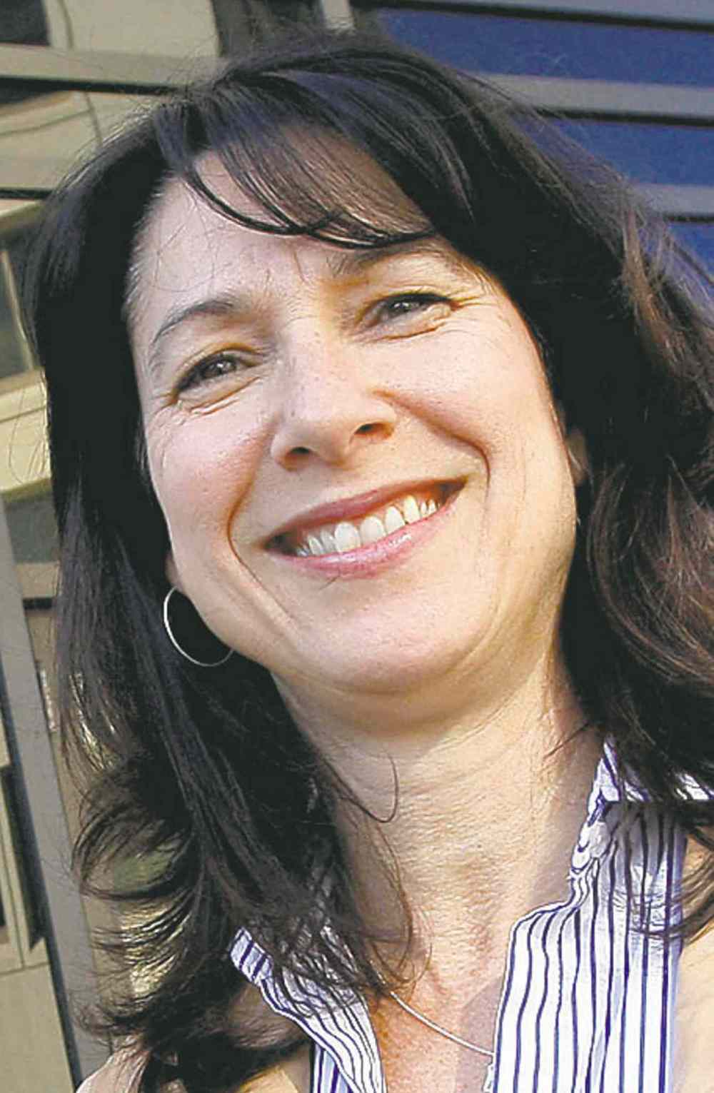 On the Night Table with Wendy Schettler – Winnipeg Free Press