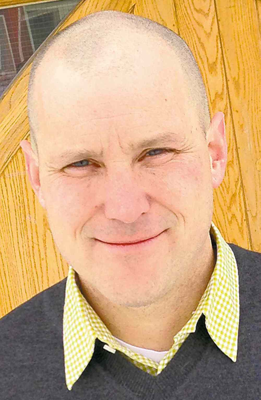 On the Night Table with Stephen Carroll – Winnipeg Free Press