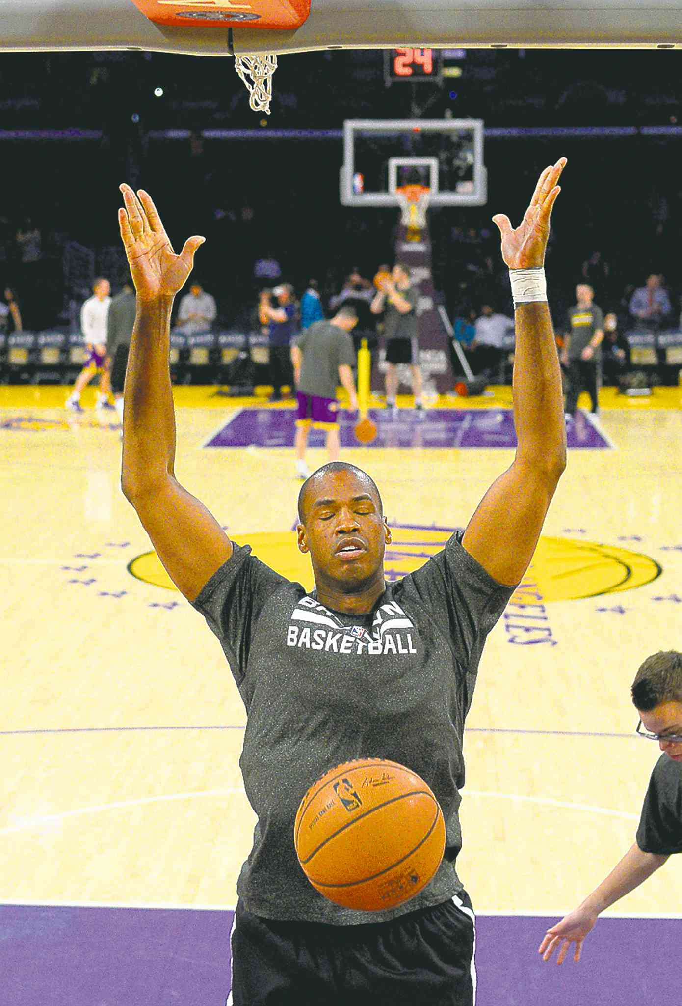 Collins makes history on court – Winnipeg Free Press