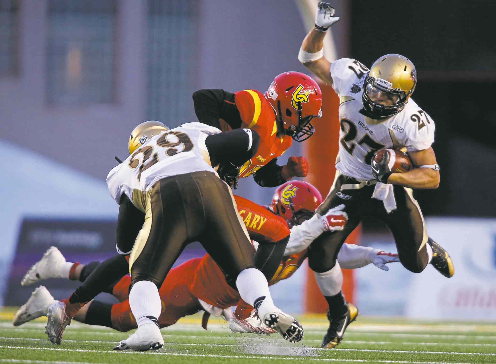 Titanic finally sinks iceberg – Winnipeg Free Press