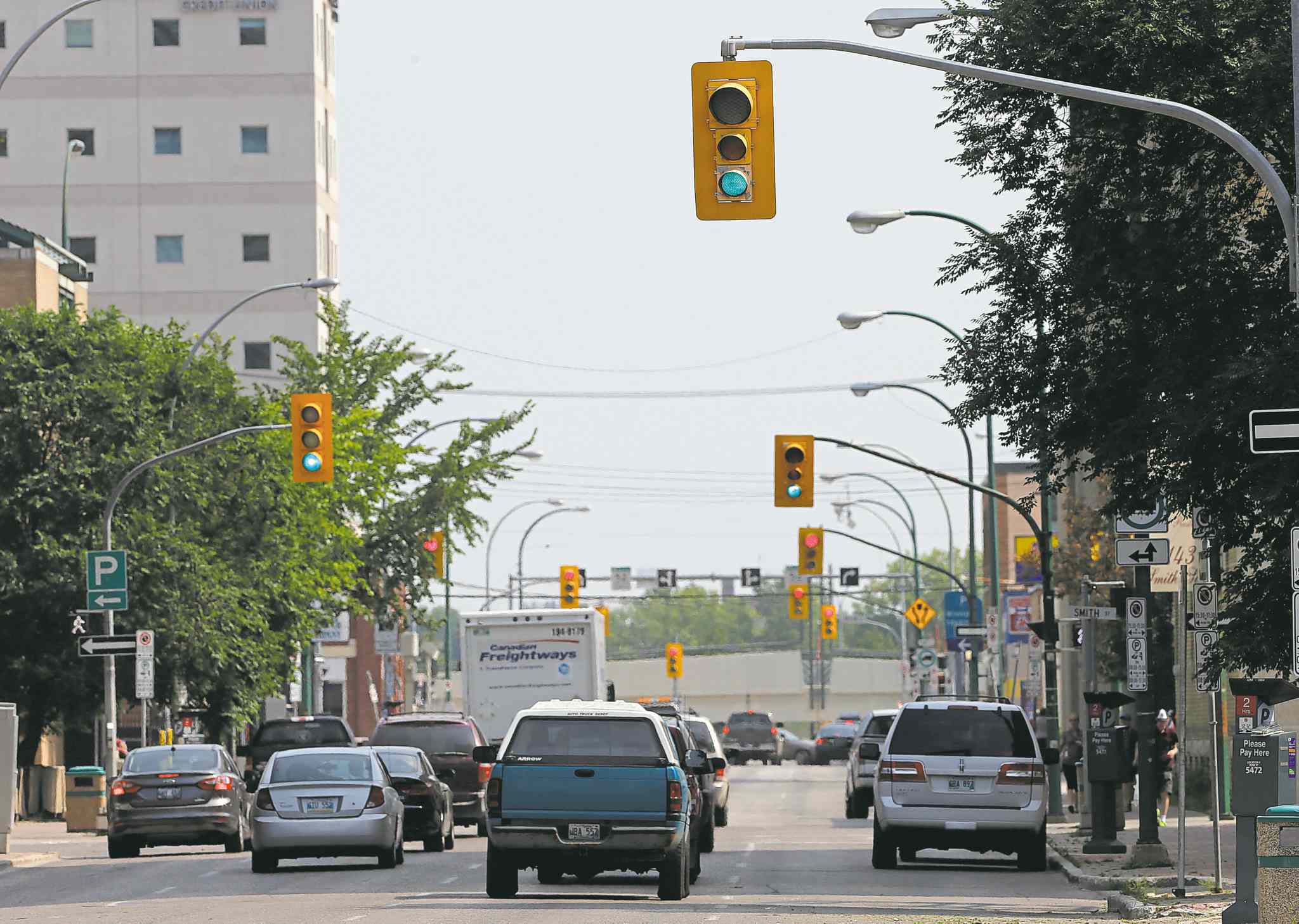 Red light, green light… green light – Winnipeg Free Press