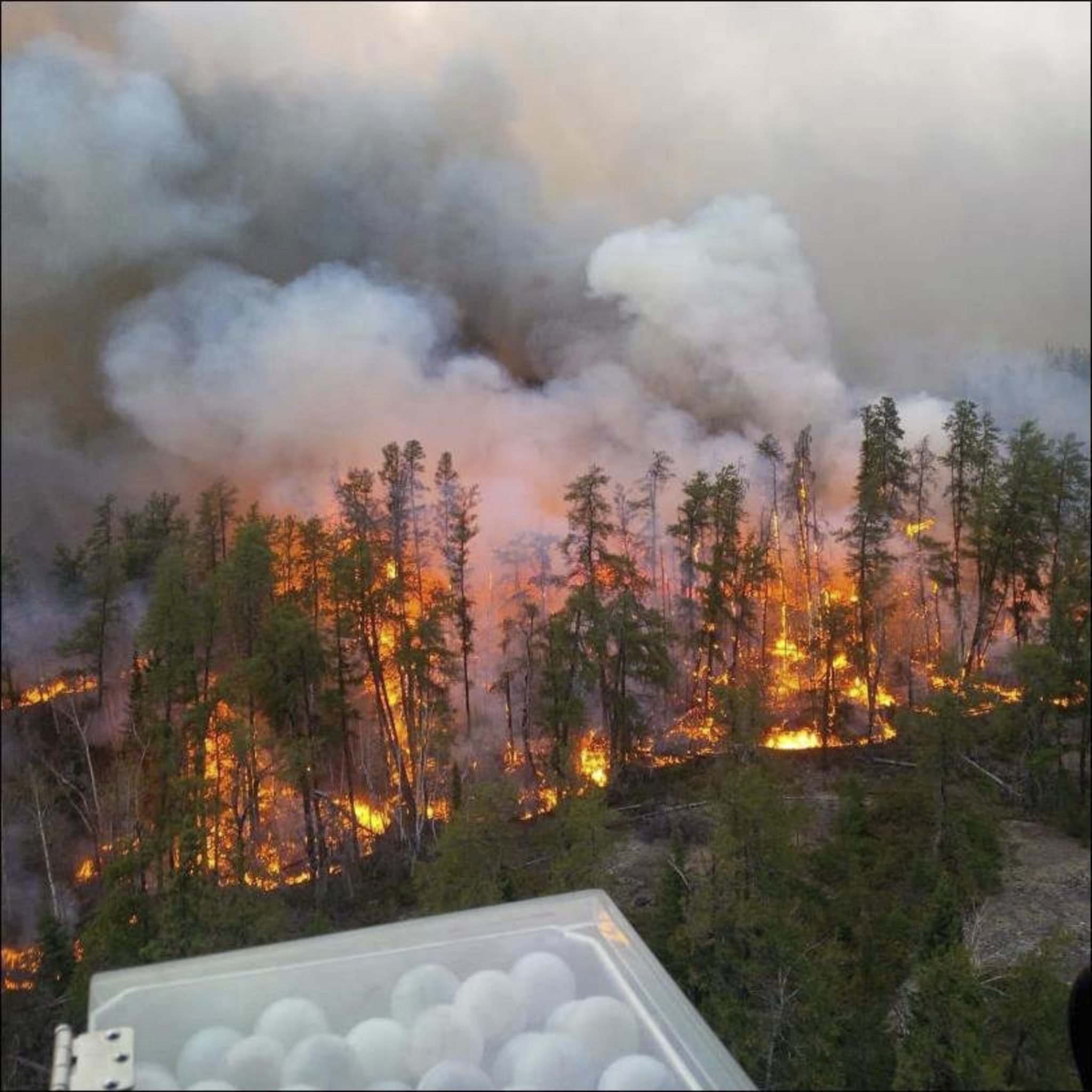 Weather helping crews contain wildfires – Winnipeg Free Press